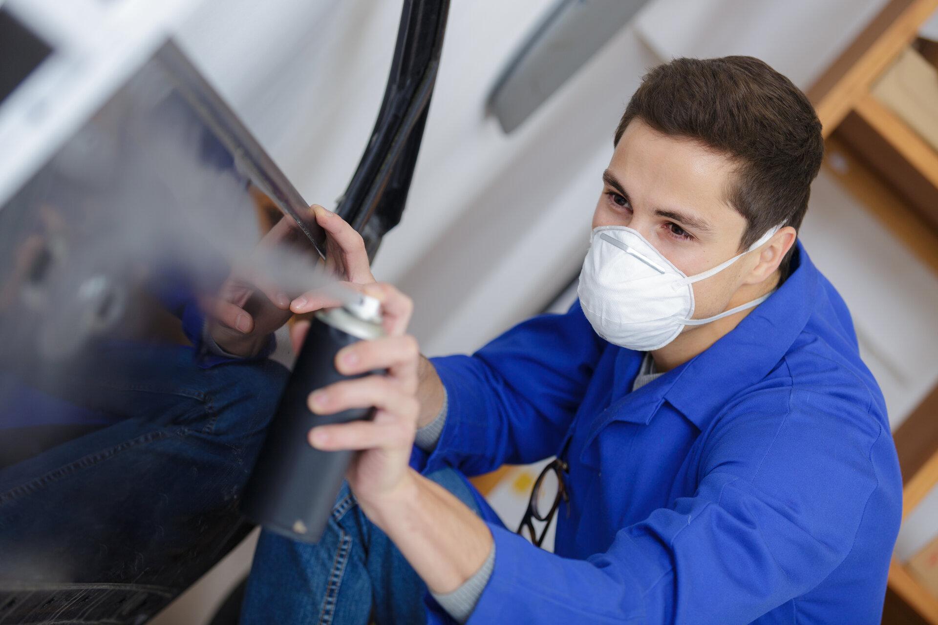 So einfach ist das Sprühen mit einer Autolack Spraydose • Freizeit Portal